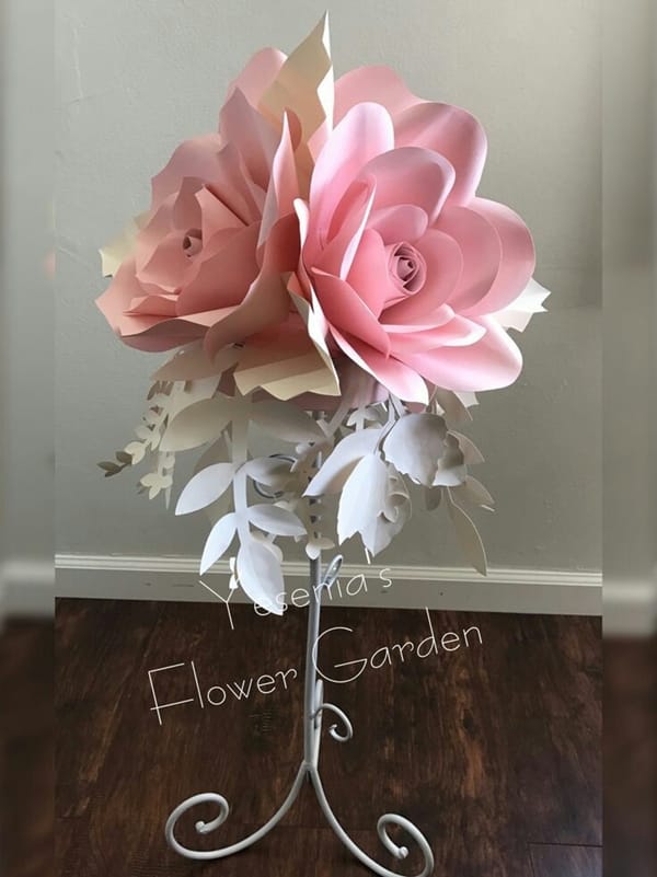 20 DIY Giant Paper Flowers Ideas To Try Buzz 2018