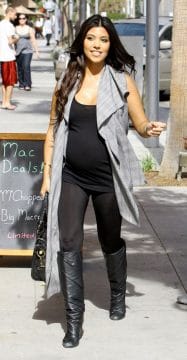 Stylize your Baby Bump with 40 Preggy Fashion Inspirations