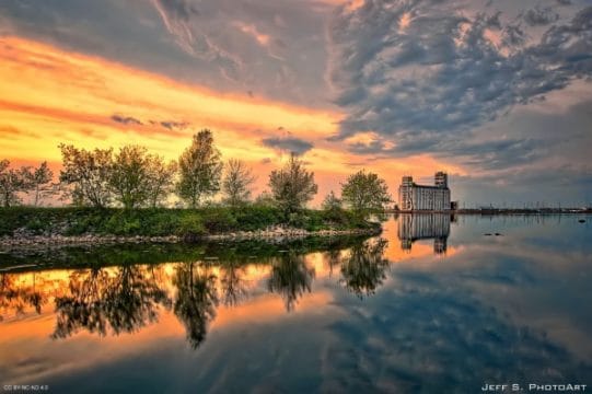 30 Utterly Genius Reflection Photography Examples