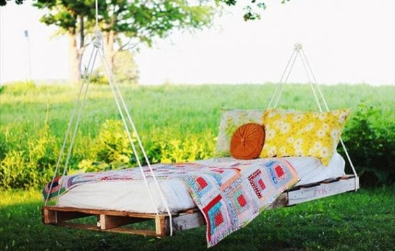 30 Homemade DIY Swing Ideas (Indoor/Outdoor)
