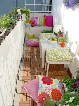 40 Vintage Balcony Designs to Add Richness to Your Home – Buzz16
