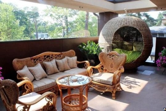40 Vintage Balcony Designs to Add Richness to Your Home – Buzz16
