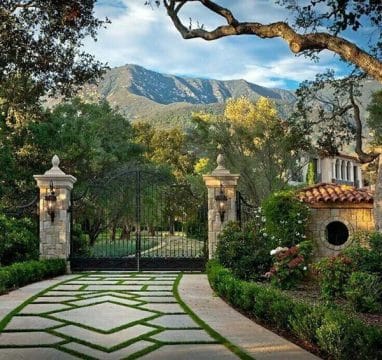 40 Glorious Front Gate Designs for Your Home – Buzz16