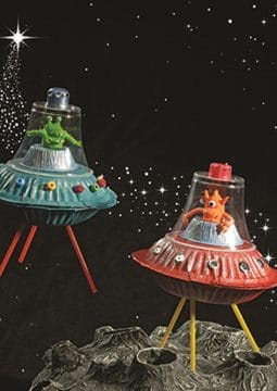 45 Playful & Easy Alien Craft Ideas for Kids – Buzz16