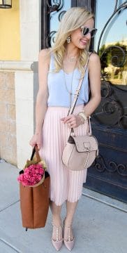 25 Perfect Pink Colour Combination Dresses for Females – Buzz16